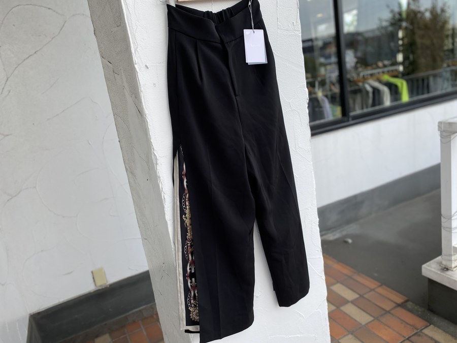 大人気キャリアブランド【Ameri/アメリ】LAYERED WIDE PANTSをお買取いたしました。[2021.09.22発行]｜トレファクスタイル稲毛店｜洋服・古着の買取と販売の専門店 ...