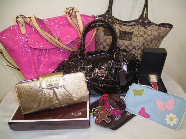 COACH コーチ は当店におまかせください！販売 買取 千葉[2009.07.17発行]｜トレファクスタイル稲毛店｜洋服・古着の買取と販売の ...