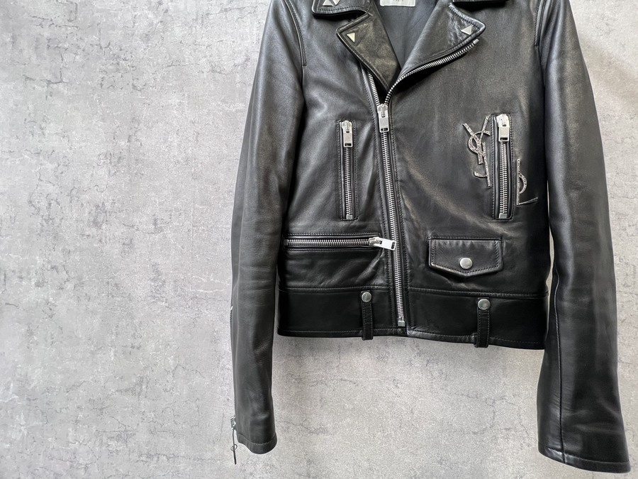 世界的デザイナーズブランド【Saint Laurent Paris/サンローラン 世界的デザイナーズブランド【Saint Laurent Paris/サンローラン