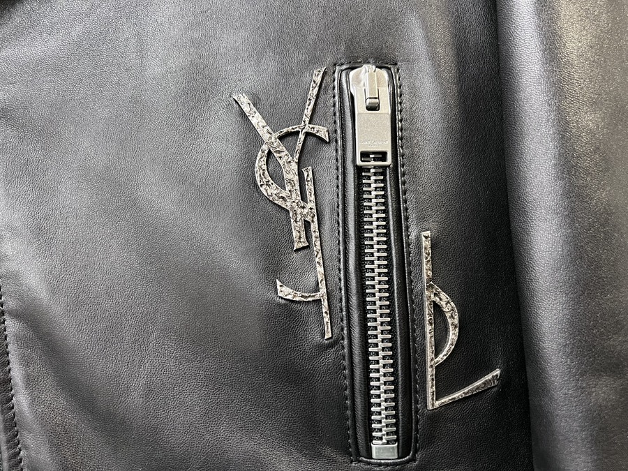 世界的デザイナーズブランド【Saint Laurent Paris/サンローラン 世界的デザイナーズブランド【Saint Laurent Paris/サンローラン