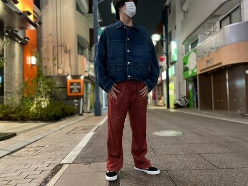 ラグジュアリーブランド【BALENCIAGA/バレンシアガ】より UPSIDE ラグジュアリーブランド【BALENCIAGA/バレンシアガ】より UPSIDE