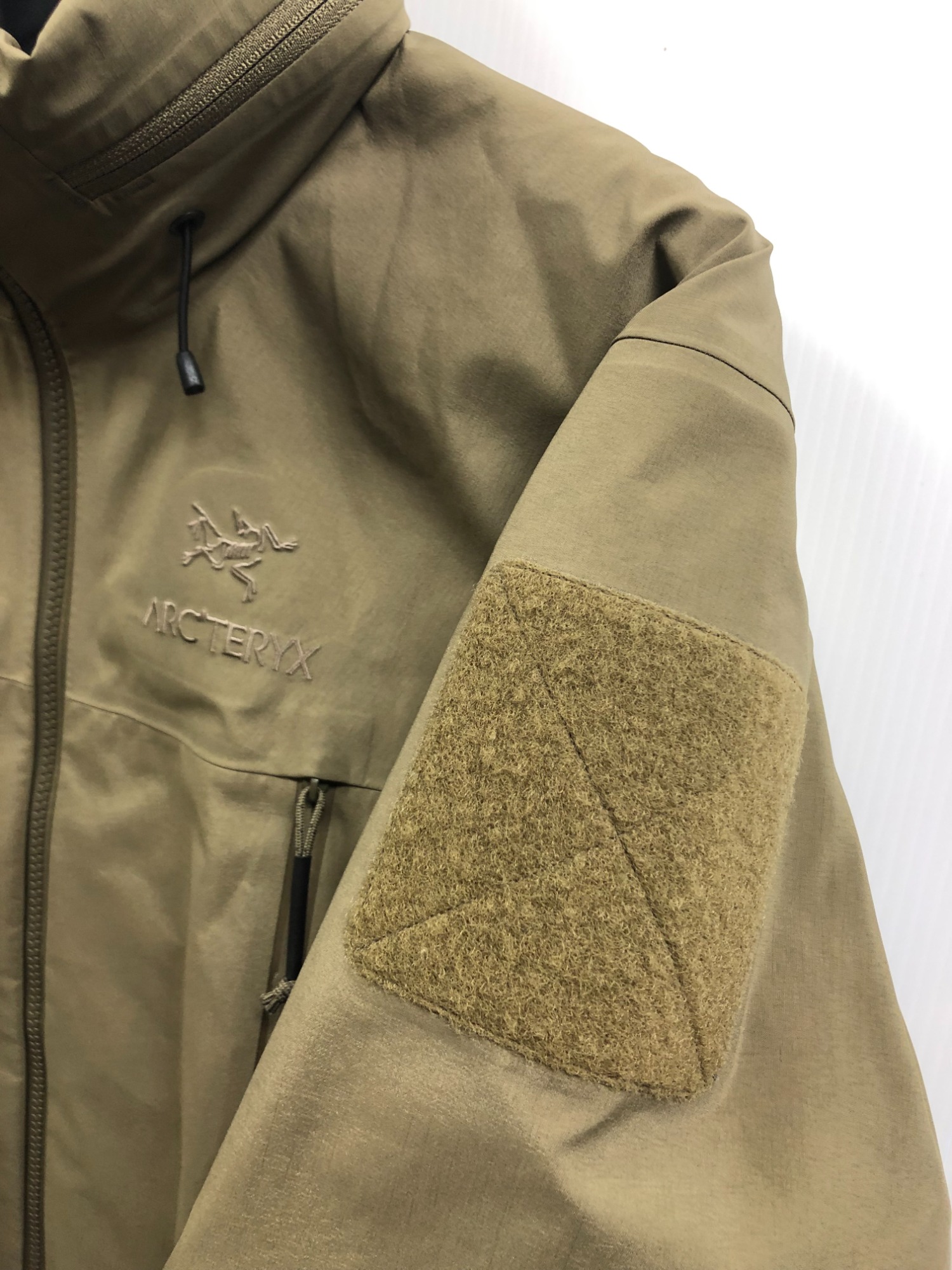 ARC'TERYX LEAF】 ALPHA JACKET GEN 1 お買取り入荷致しました ARC'TERYX LEAF】 ALPHA JACKET GEN 1 お買取り入荷致しました