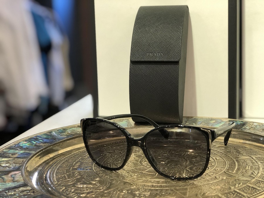 【PRADA／プラダ】(SPR010-A）サングラスのご紹介。[2020.05.07発行]｜トレファクスタイル調布国領店｜洋服・古着の買取と ...