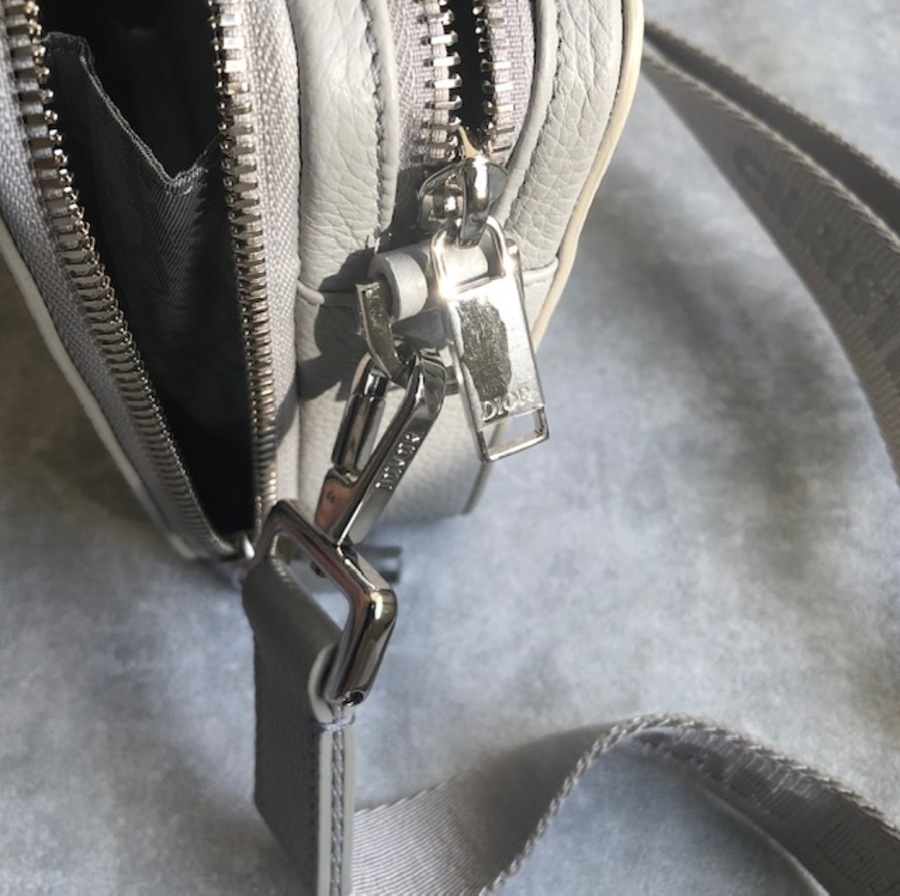 話題のコラボ入荷】「DIOR×NIKE(ディオール×ナイキ)」よりAIR 話題のコラボ入荷】「DIOR×NIKE(ディオール×ナイキ)」よりAIR